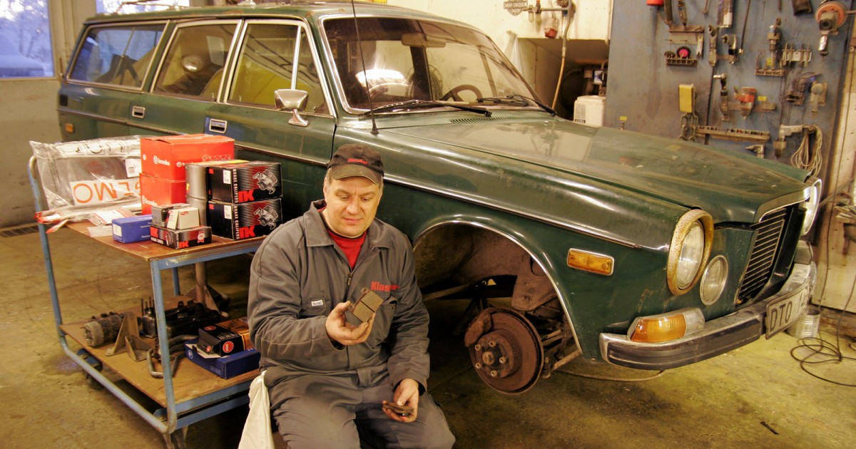 Bromsbyte på Volvo 165 | Klassiker